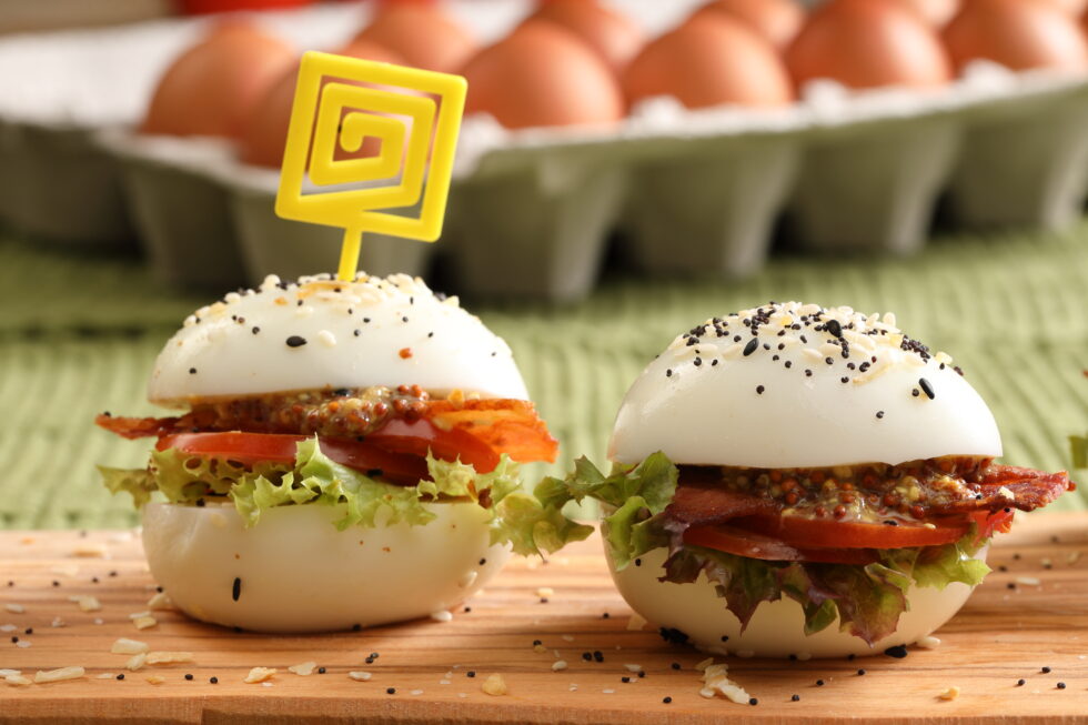 BLT Egg Sliders - Manitoba Egg Farmers